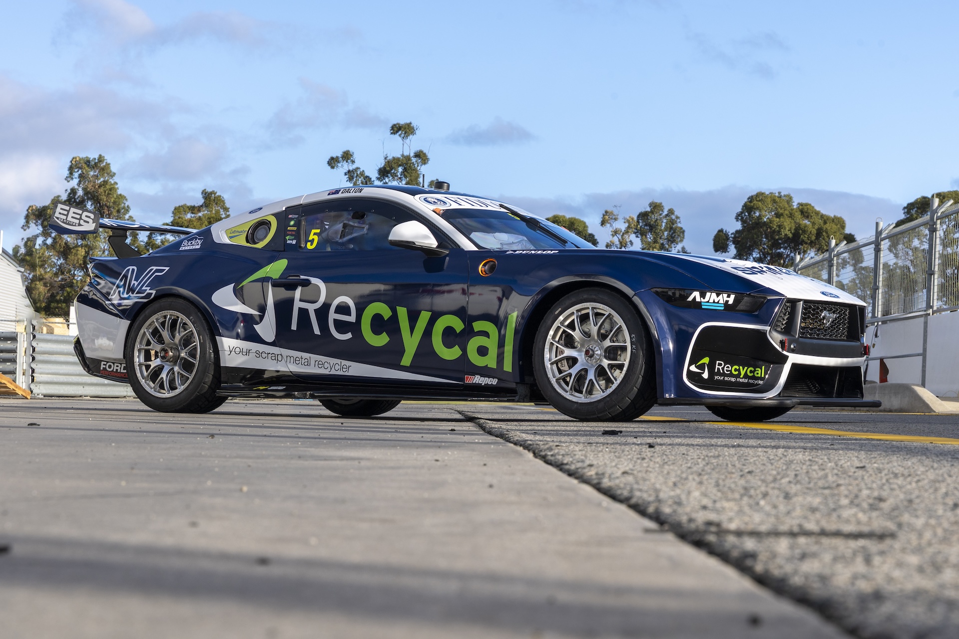 Tickford Racing otkriva novi izgled Wildcard Livery – Repco Supercars ...